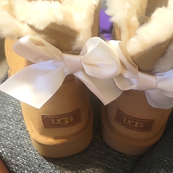 UGG | Shoes | Ugg Plush | Poshmark